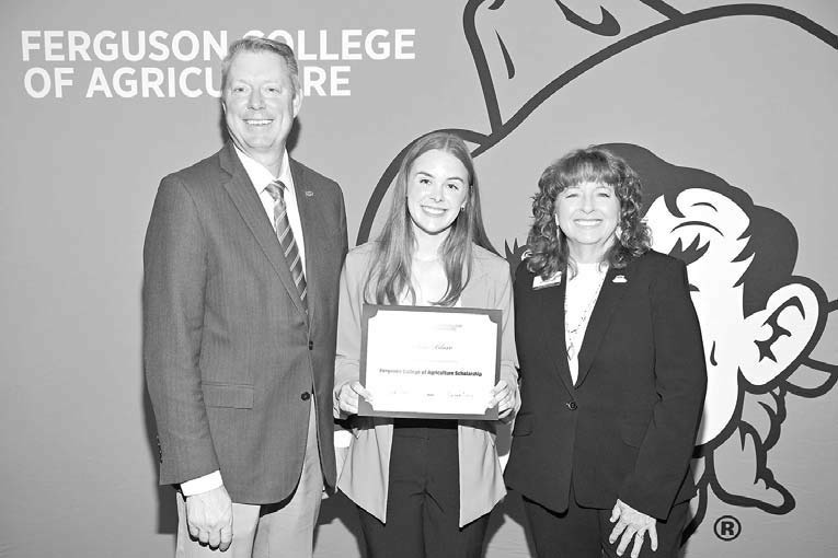 KHS graduates Blair, Francis presented OSU ag scholarships | Kingfisher ...